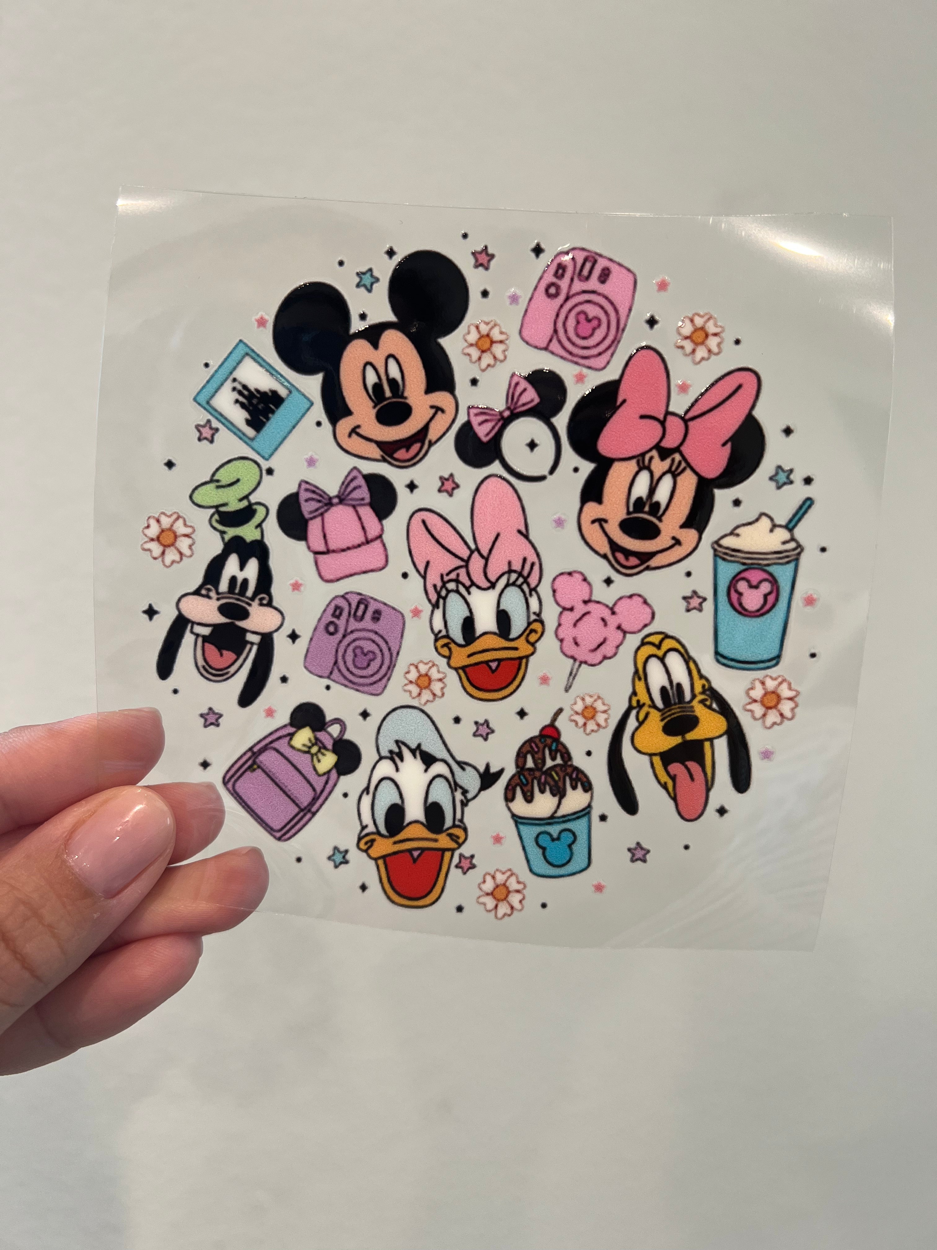 Mouse & Friends Theme Park Circle – all things labeled with mouse magic